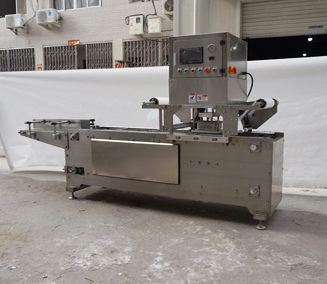 Automatic Tray Sealing machine with Gas Flushing System Round Square ... Automatic Tray Sealing machine with Gas Flushing System Round Square ...
